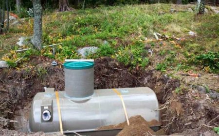 The Advantages and Disadvantages of a Drip Septic System